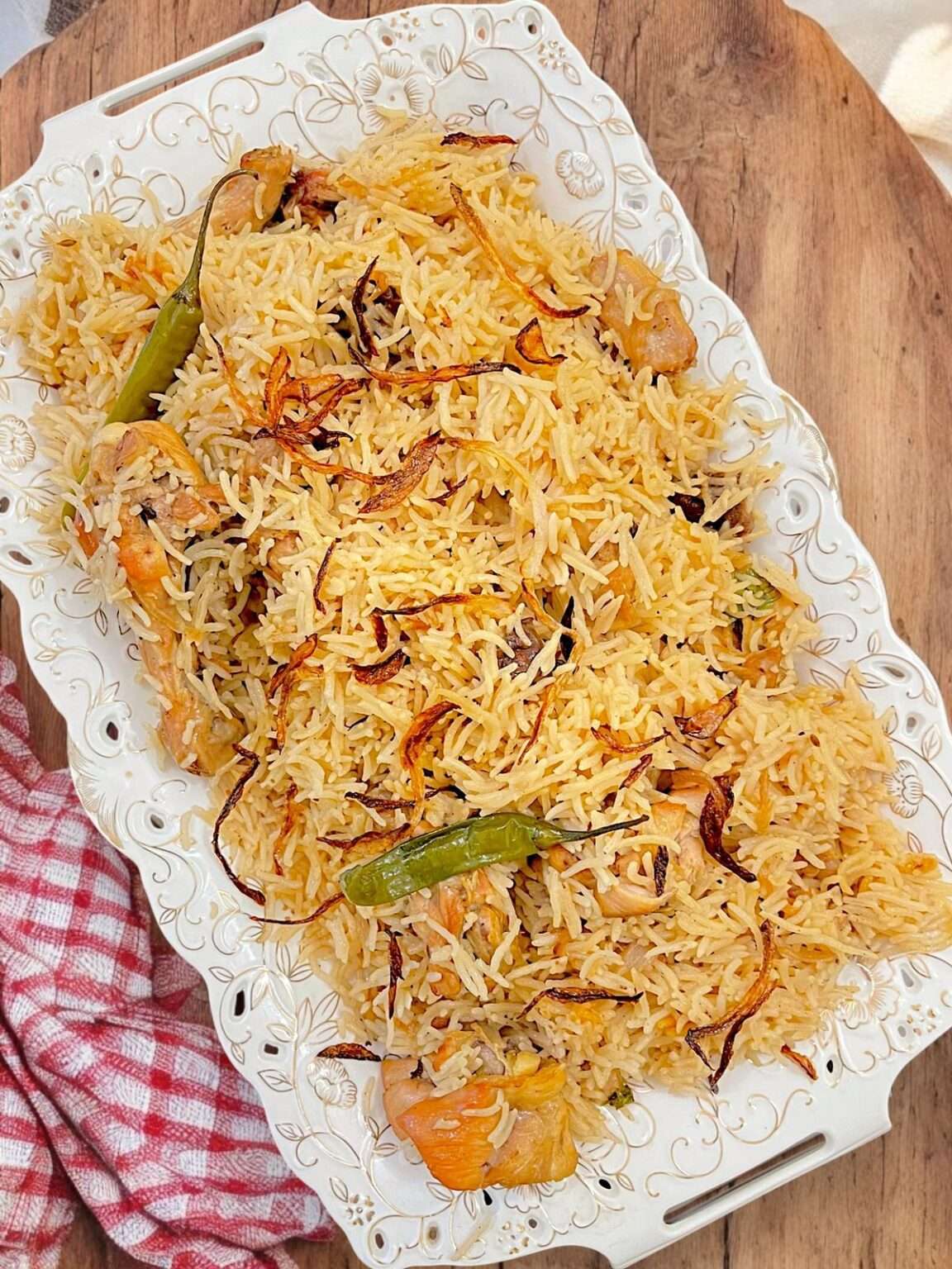 Chicken Pulao (Chicken Yakhni Pulao)
